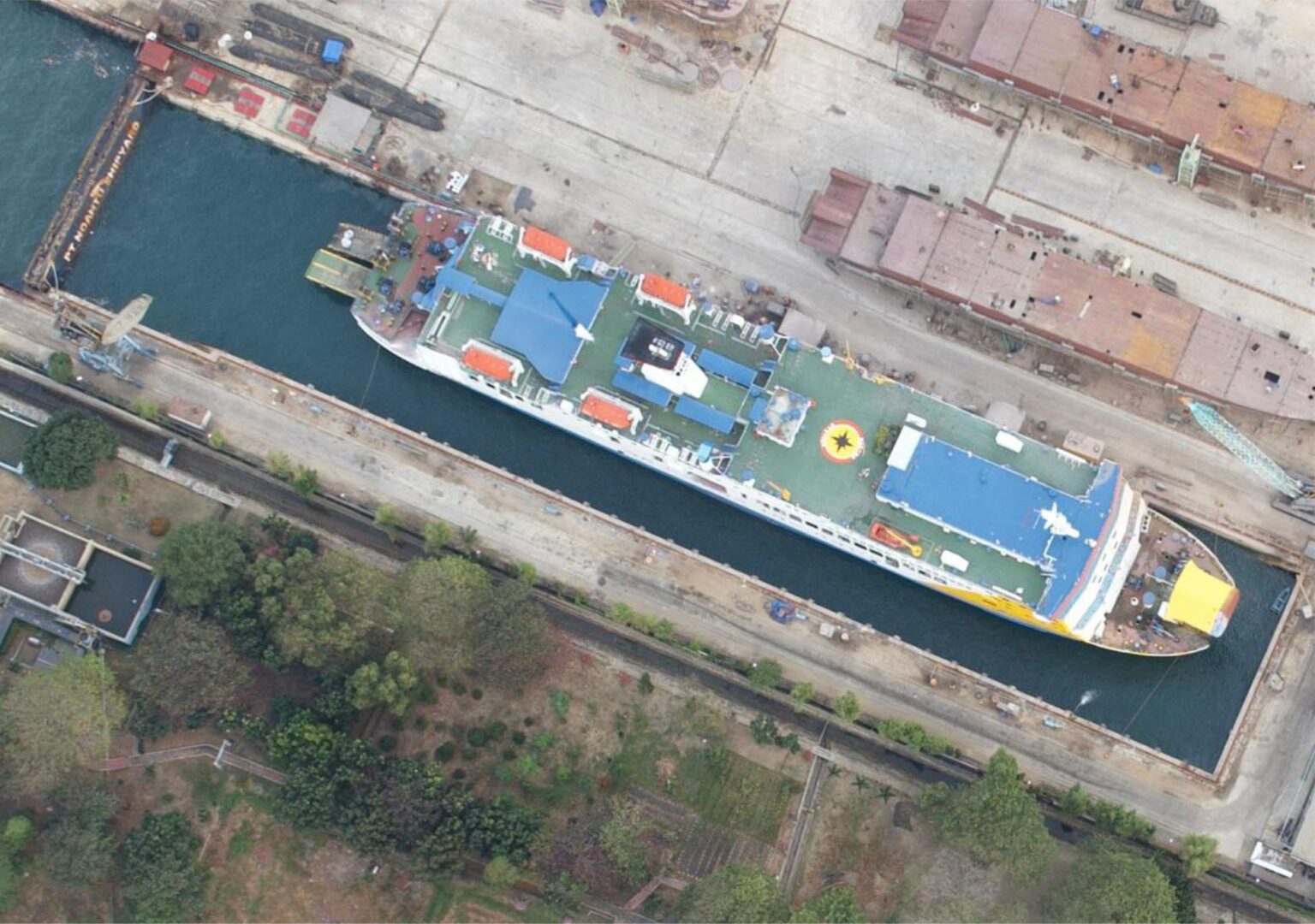 Noahtu - Shipyard Detail - Noahtu Shipyard